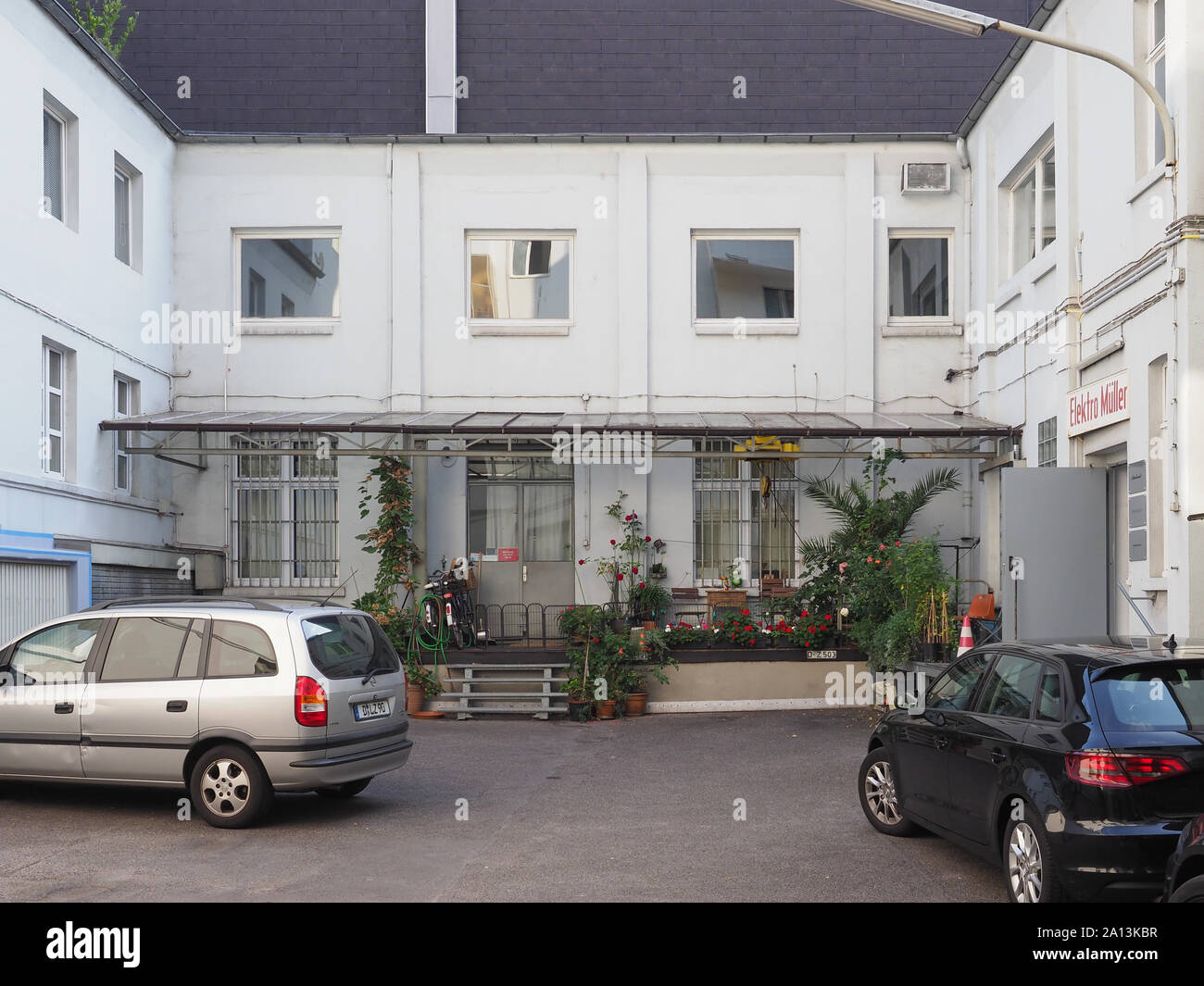 Kling european hi-res stock photography and images - Alamy