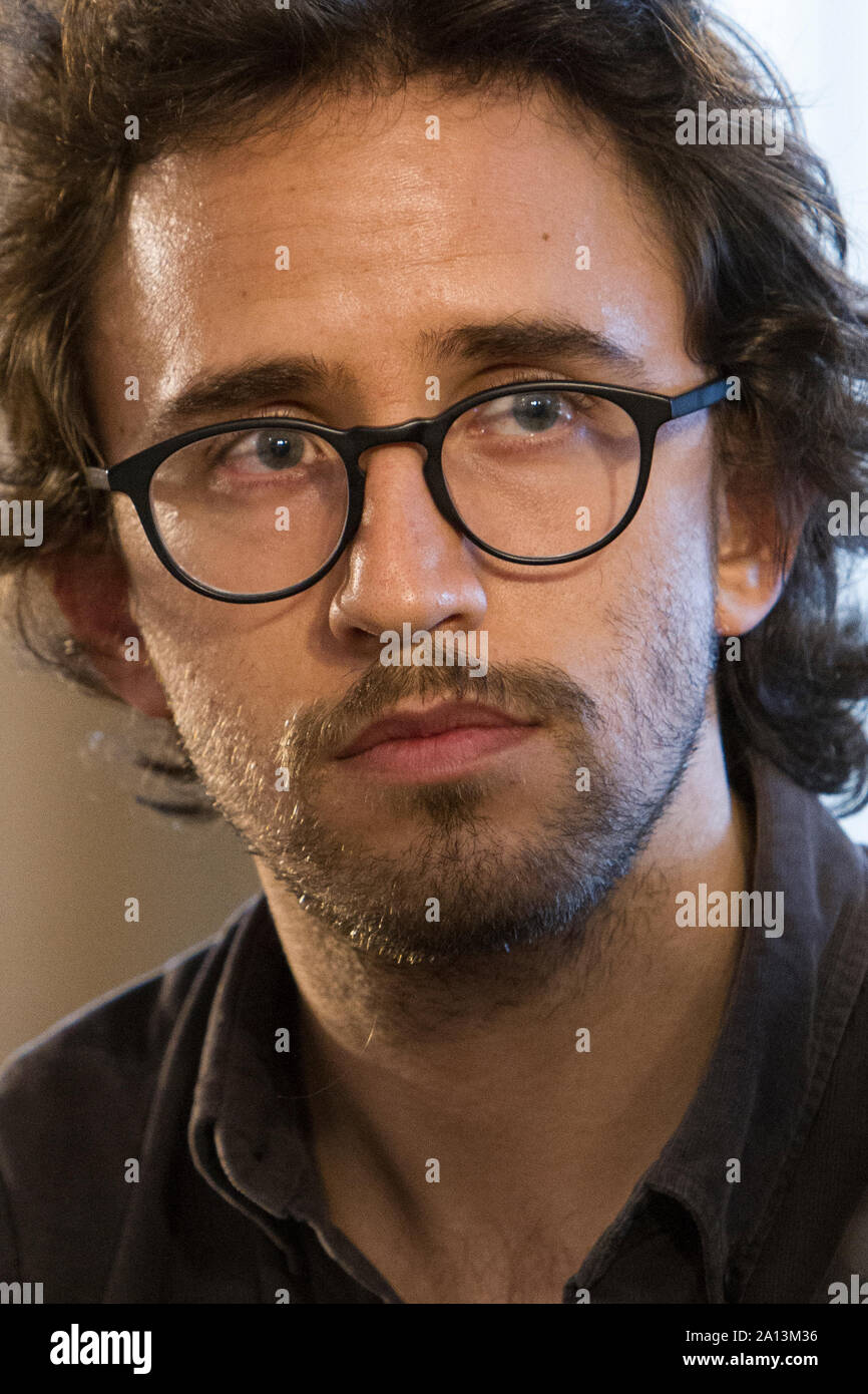 Daniel Paris's Instagram, Twitter & Facebook on IDCrawl