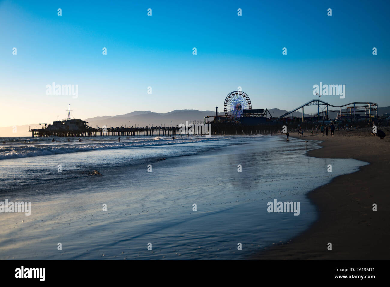 Santa Monica Beach, Los Angeles, California Stock Photo - Alamy