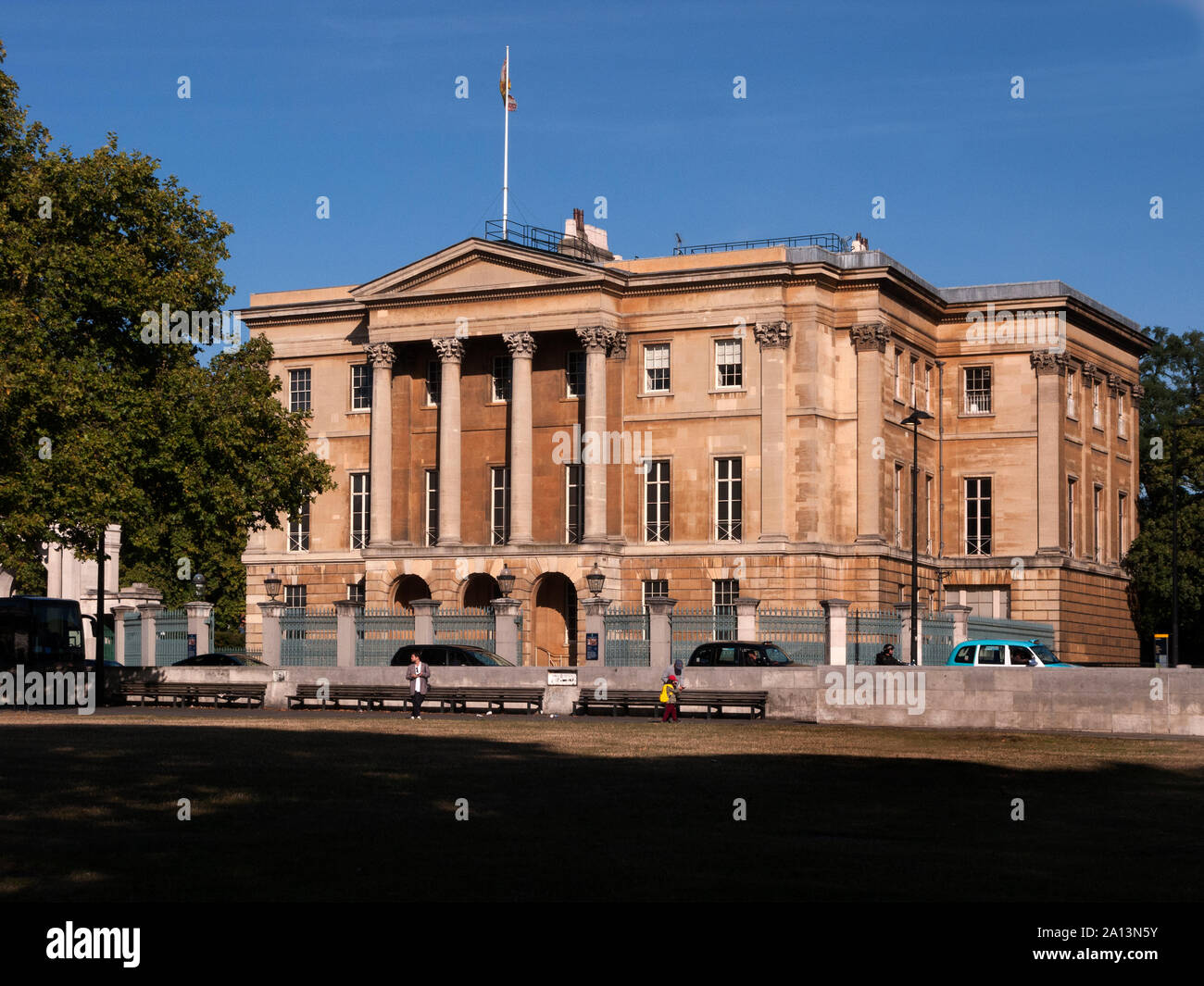 Georgian townhouse london hi-res stock photography and images - Alamy