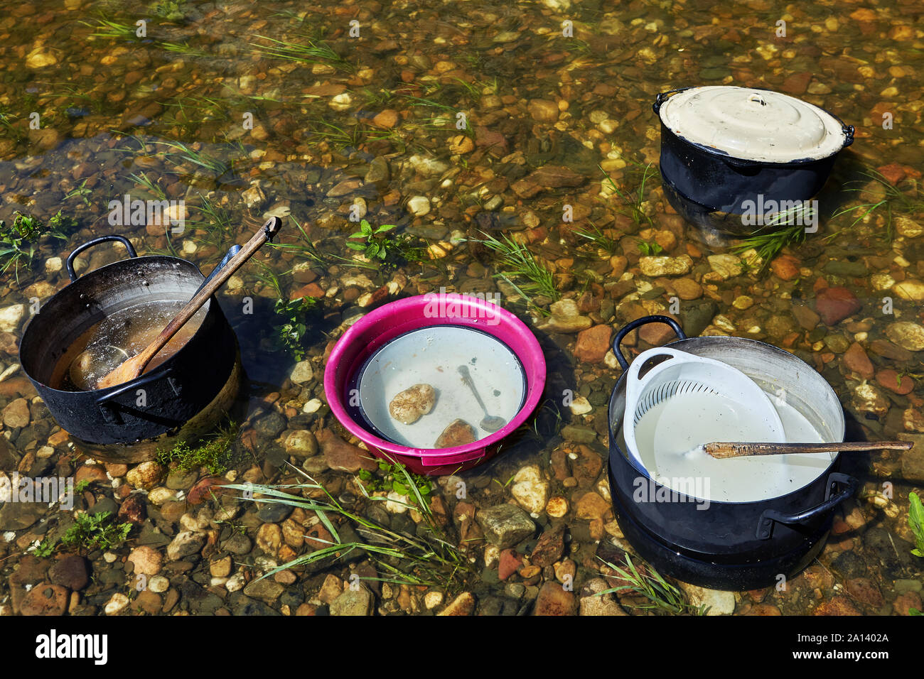 Dirty Pots Pans High Resolution Stock Photography and Images - Alamy