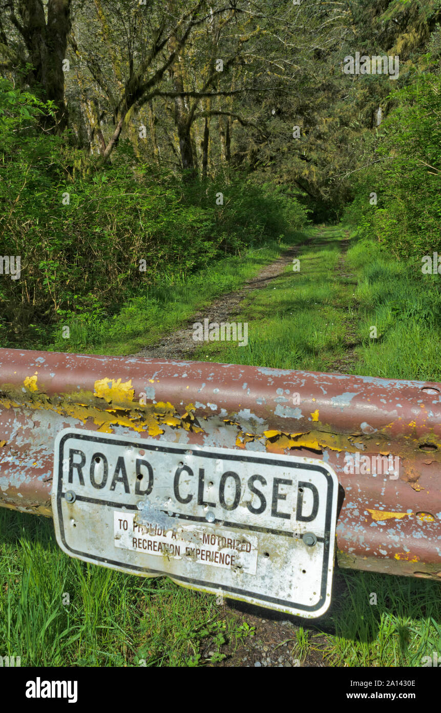 "ROAD CLOSED" sign blocks an old jeep track on Cape Mountain, in the ...