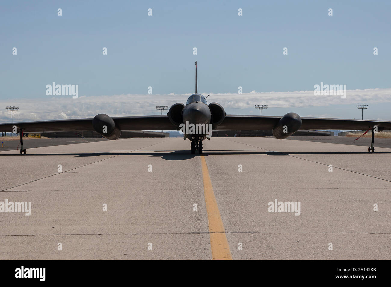 Front line reconnaissance aircraft hi-res stock photography and images ...