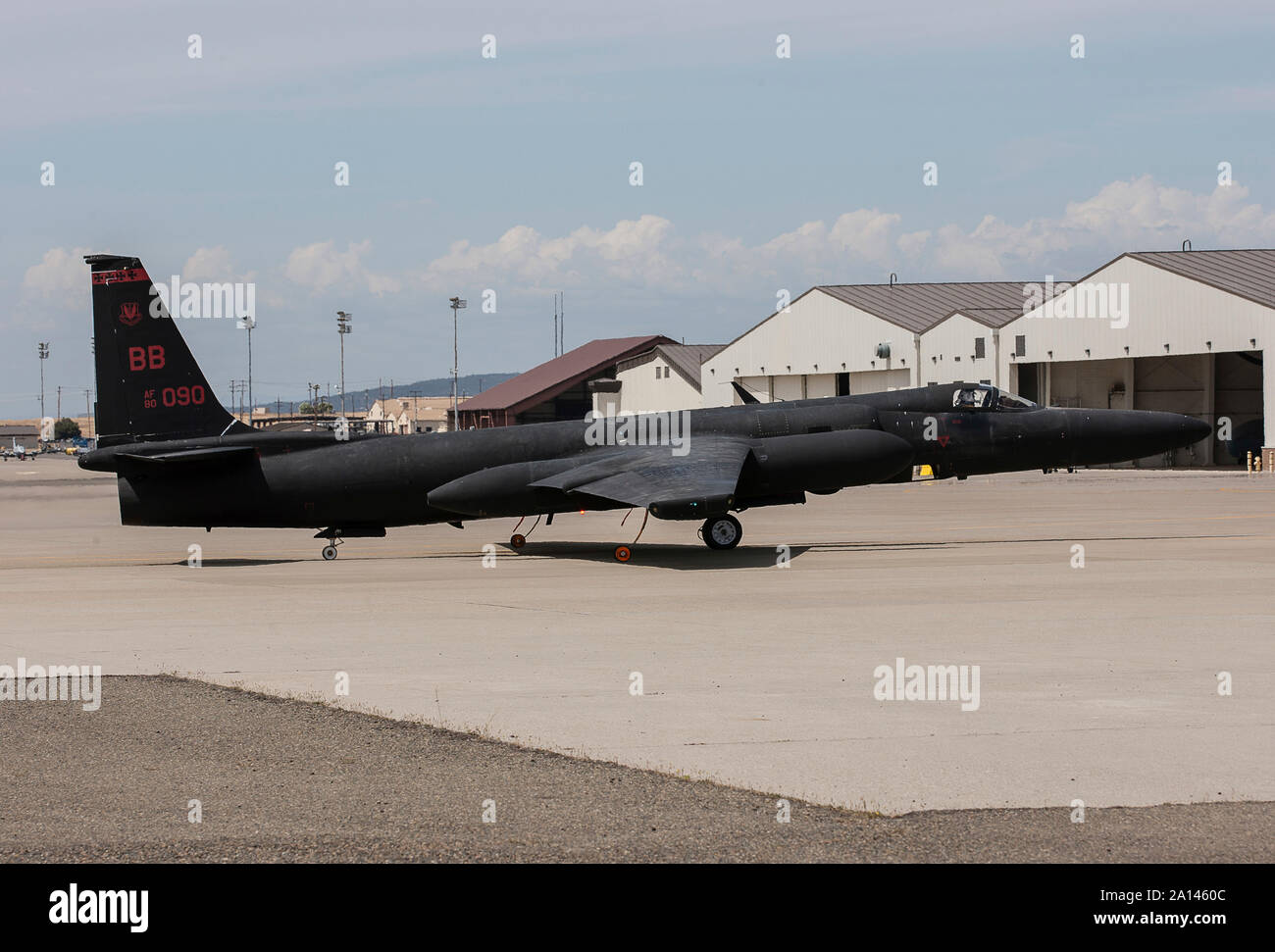 A U.S. Air Force U-2S on the flight line Stock Photo - Alamy
