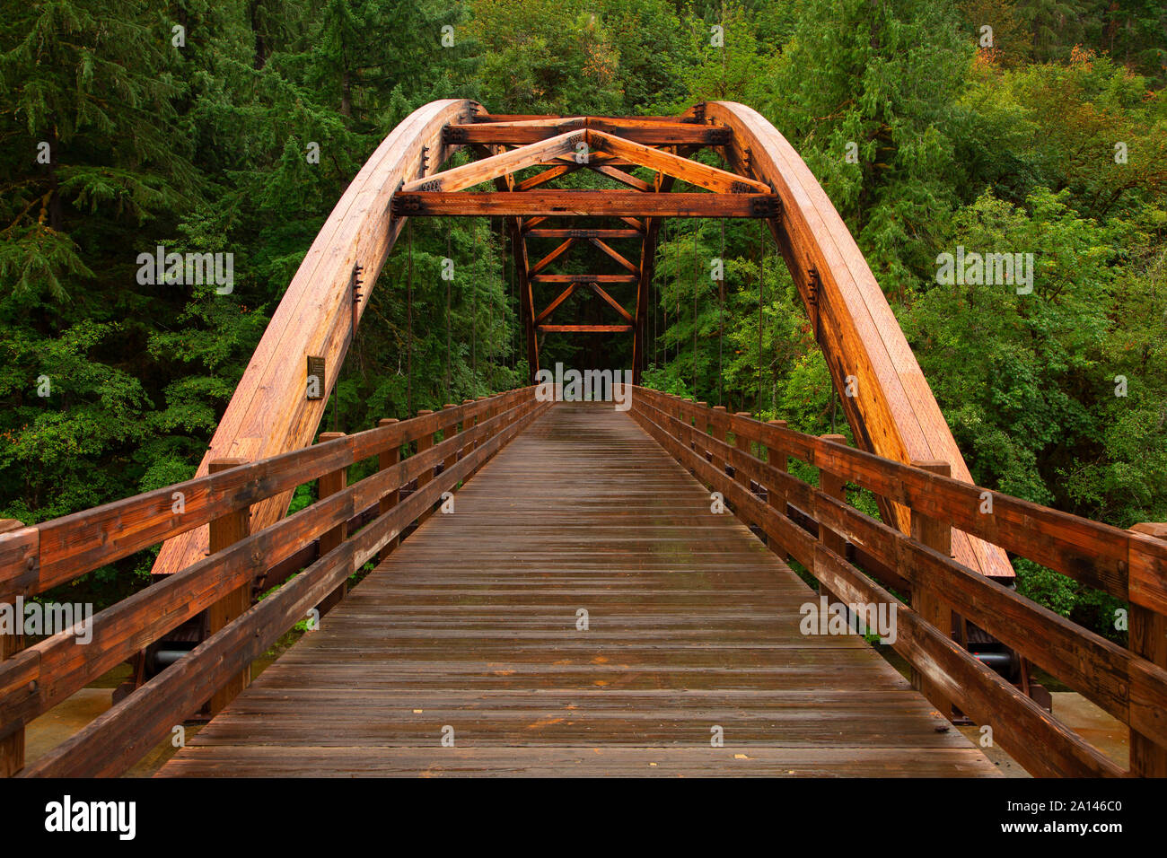 Umpq hi-res stock photography and images - Alamy