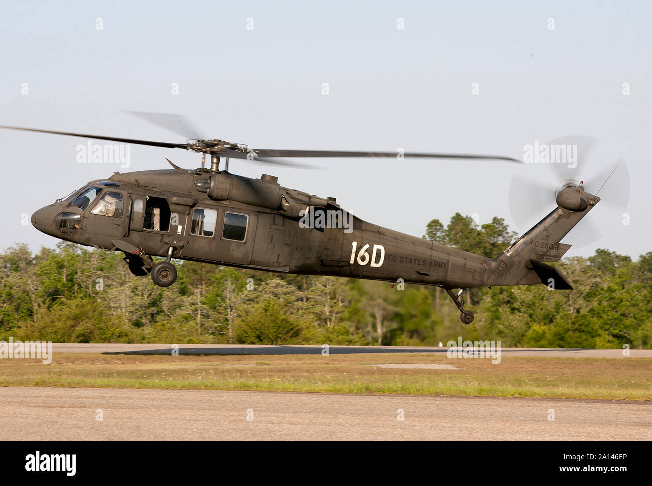 A UH-60 Black Hawk coming in to refuel at Florala airfield, Alabama ...