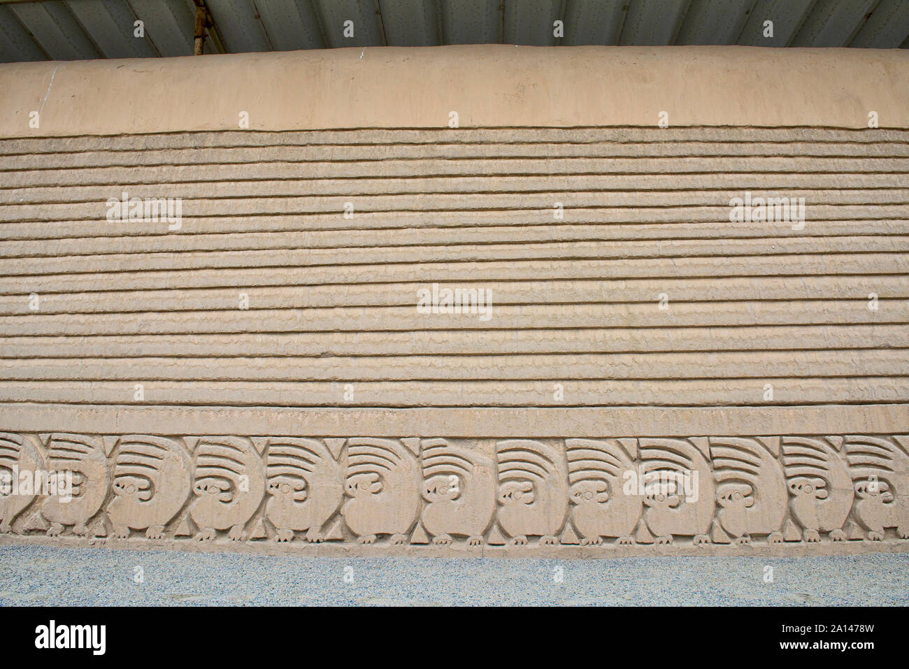 Moche culture carving hi-res stock photography and images - Alamy