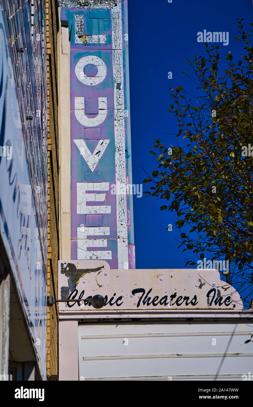 Theater sign hi-res stock photography and images - Alamy