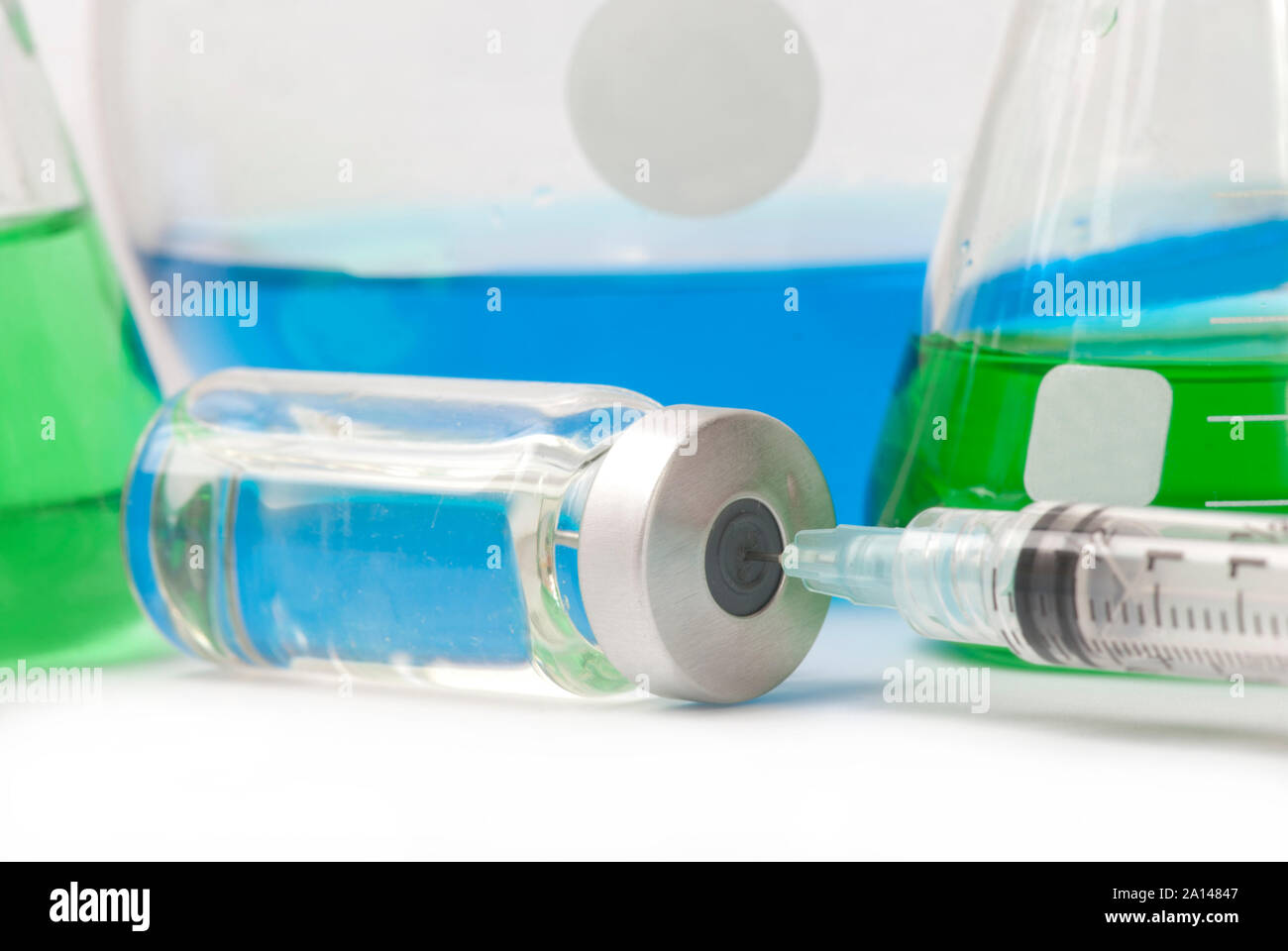 Laboratory research sample drawn into syringe from vial Stock Photo - Alamy