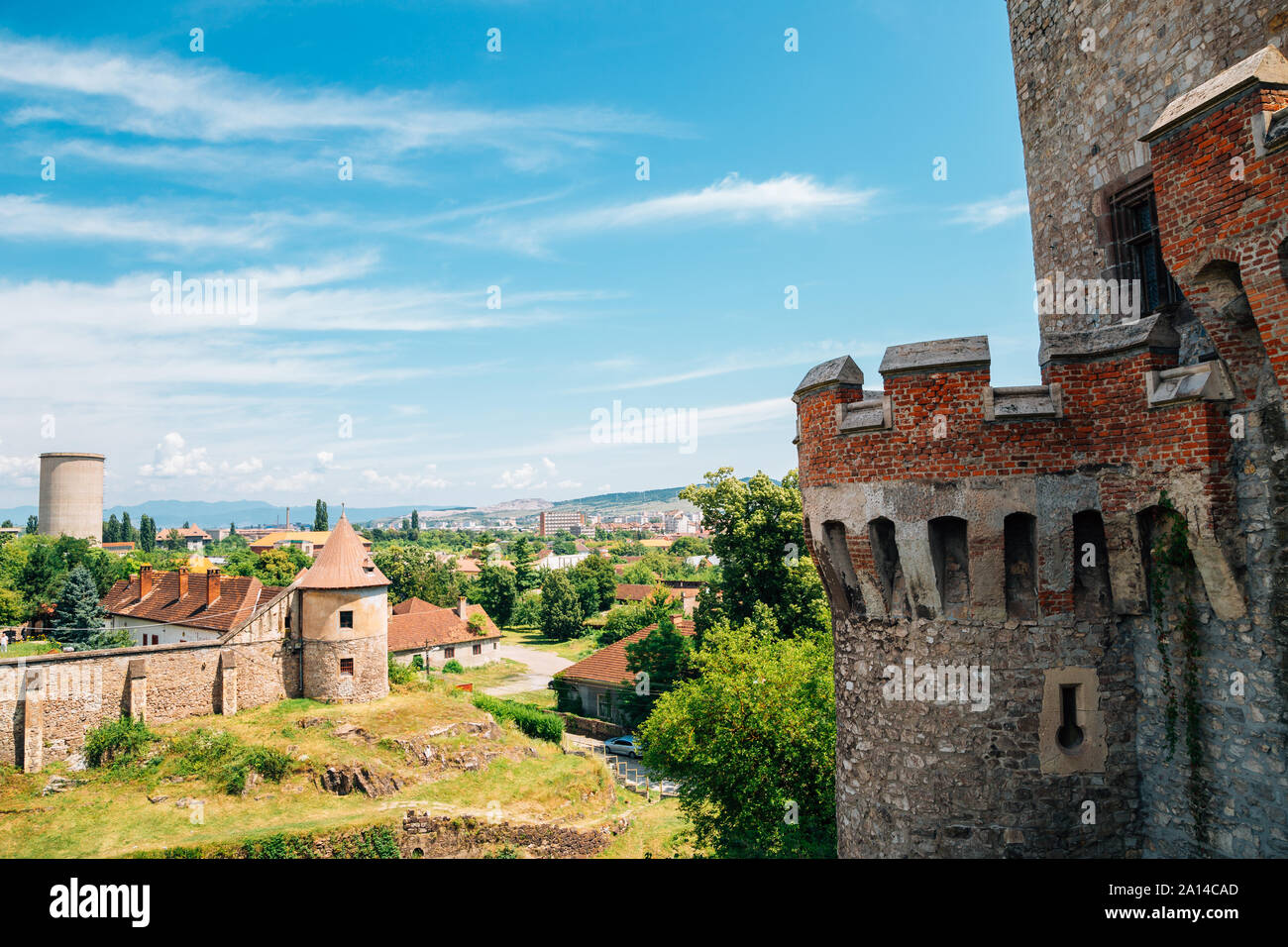 Medieval Corvin Castle (Hunyad Castle) in Hunedoara, Romania Stock Photo - Alamy