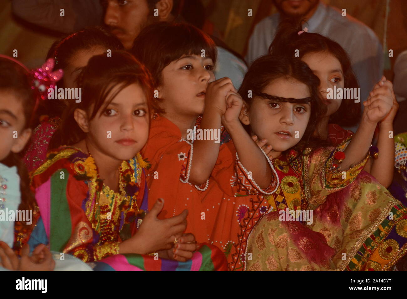 Quetta, Pakistan. 23rd Sep, 2019. Children worn Pashtun traditional ...