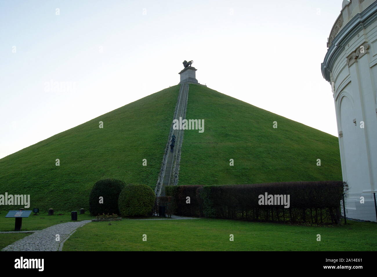 Lions mound architecture hi-res stock photography and images - Alamy