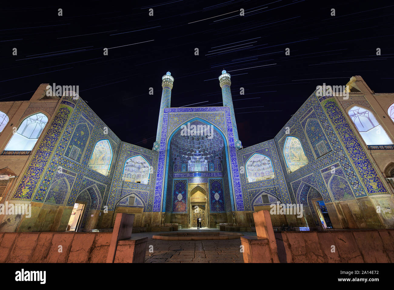 Star trails above the Shah Mosque in Isfahan, Iran Stock Photo - Alamy