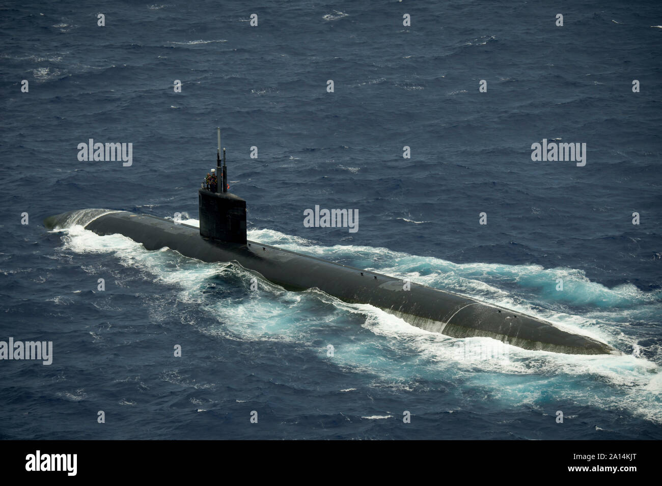 Los Angeles-class fast-attack submarine USS Cheyenne Stock Photo - Alamy