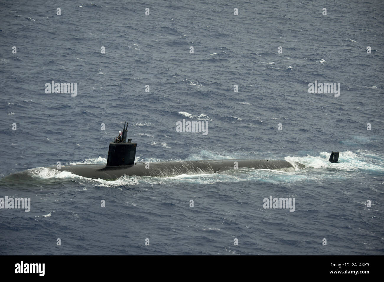 Los Angeles-class fast-attack submarine USS Tucson Stock Photo - Alamy