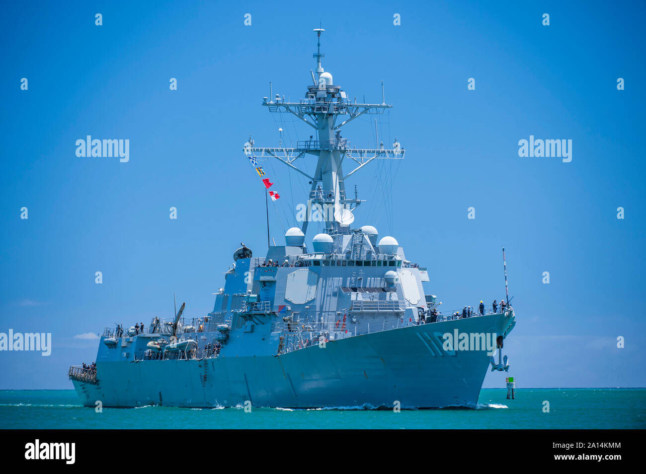 Uss william p lawrence ddg 110 hi-res stock photography and images - Alamy