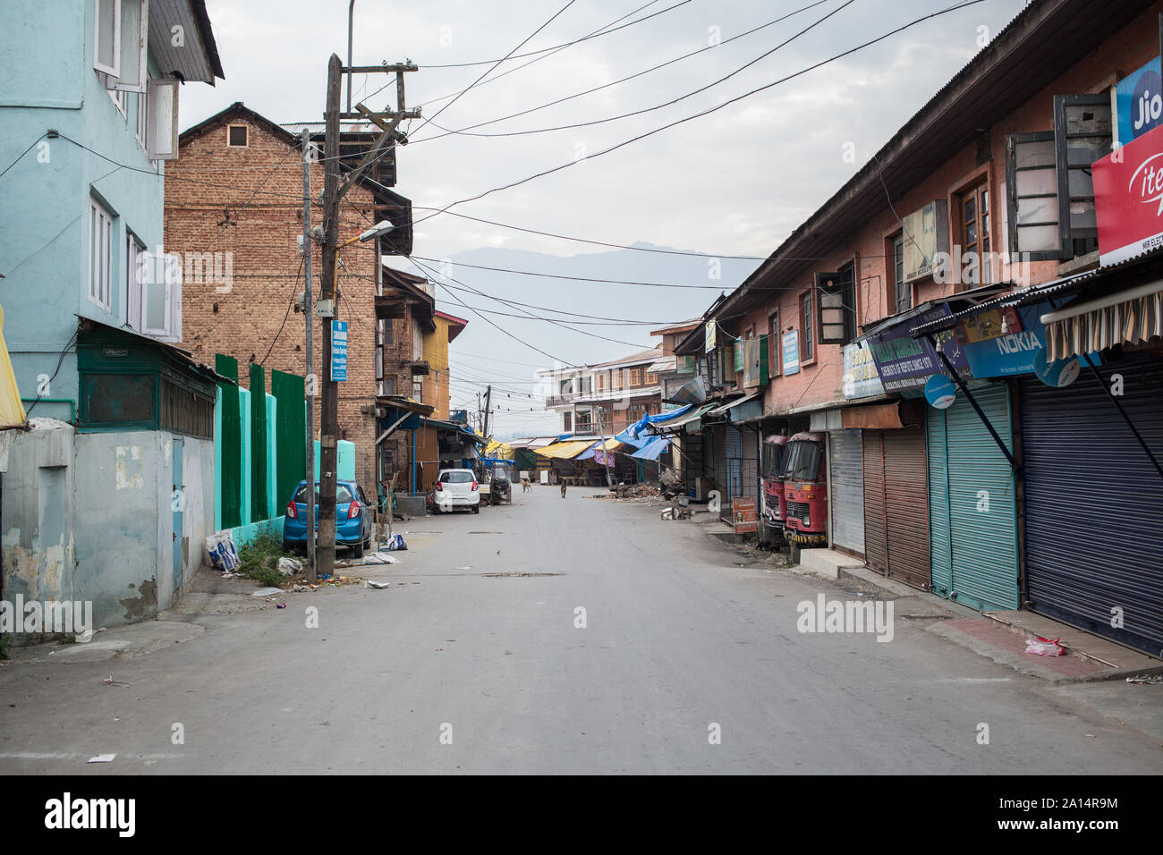 Empty streets in Srinagar, Kashmir, at a cloudy afternoon Stock Photo ...