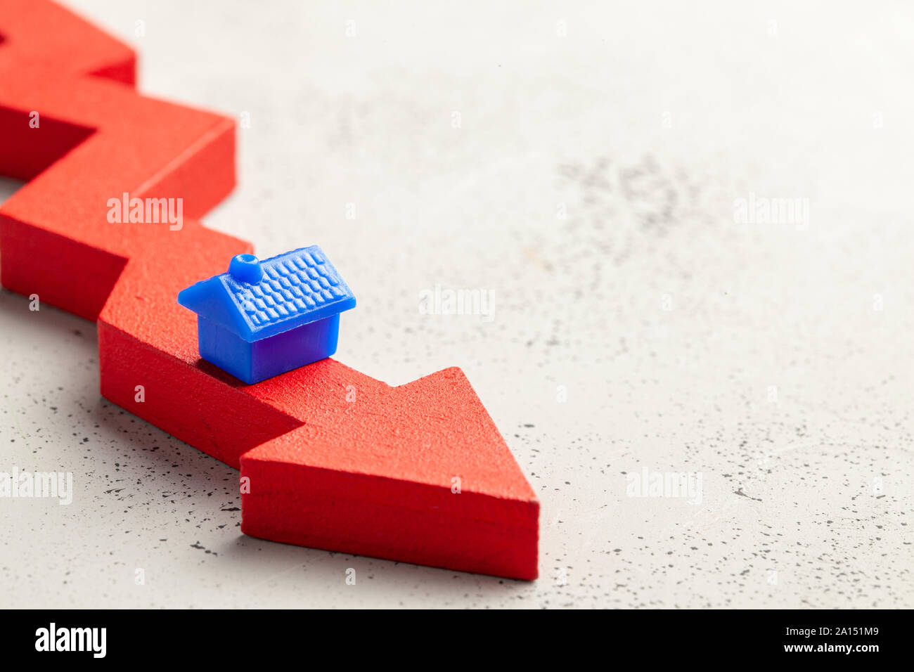 Falling house prices hi-res stock photography and images - Alamy