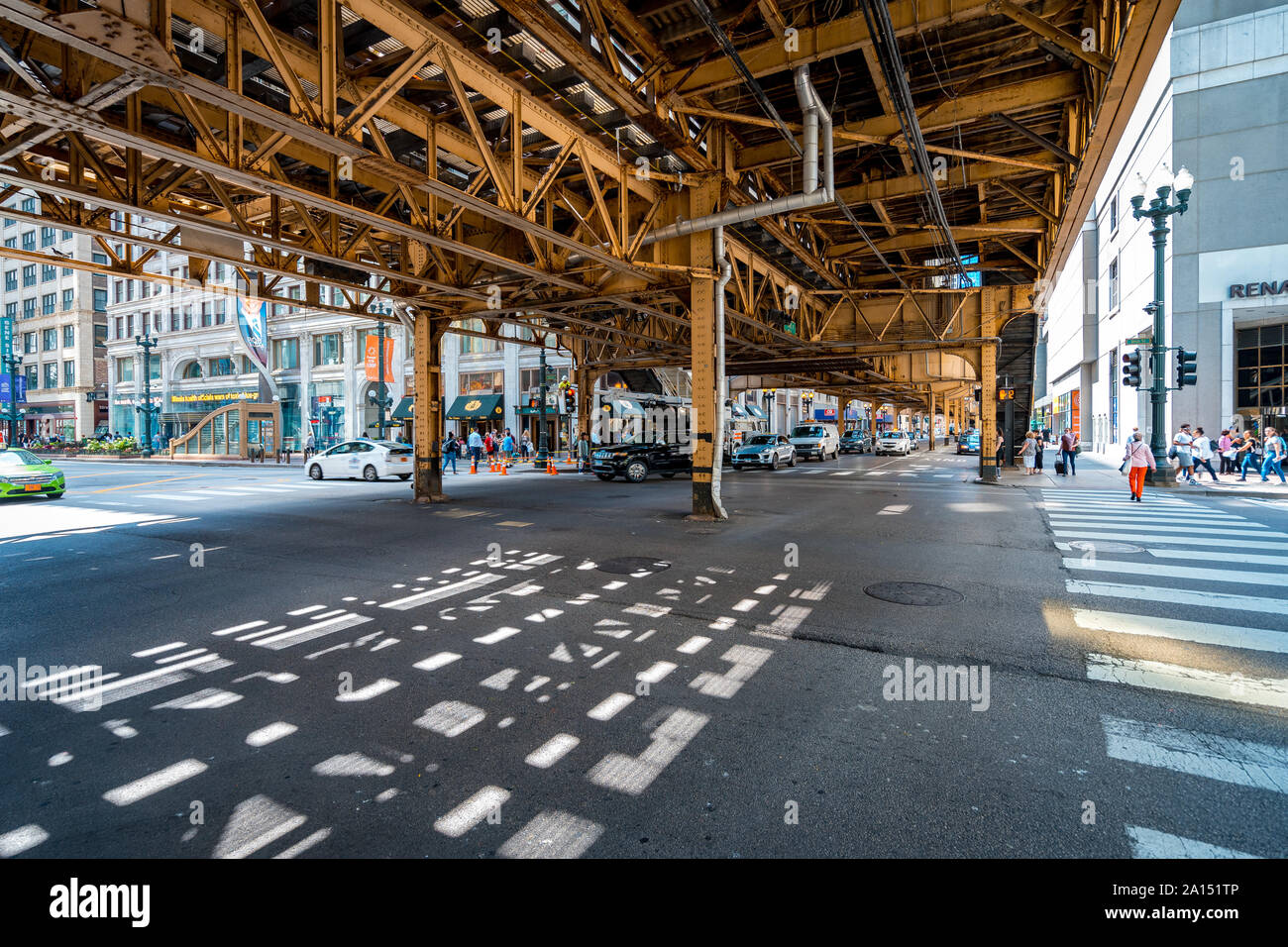 Elevated railroad hi-res stock photography and images - Alamy