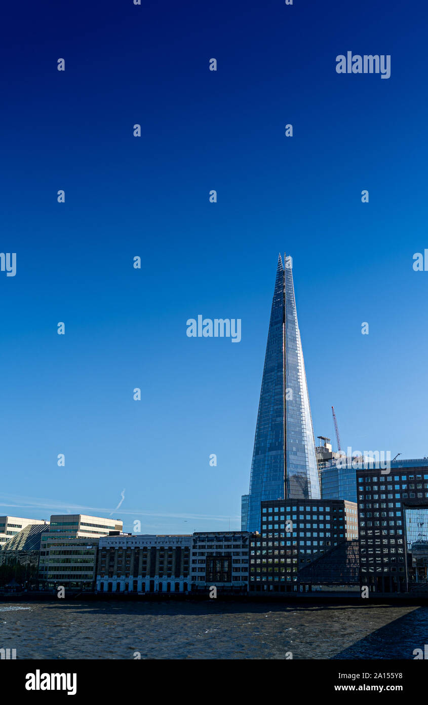 Shard reflection on glass building hi-res stock photography and images ...