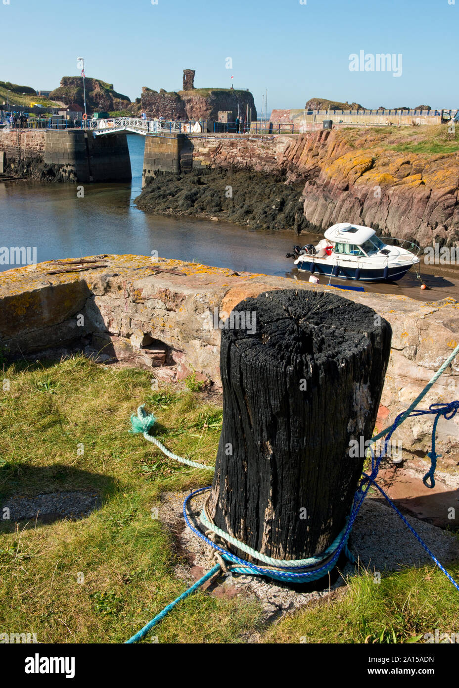 Dunbar wharf hi-res stock photography and images - Alamy