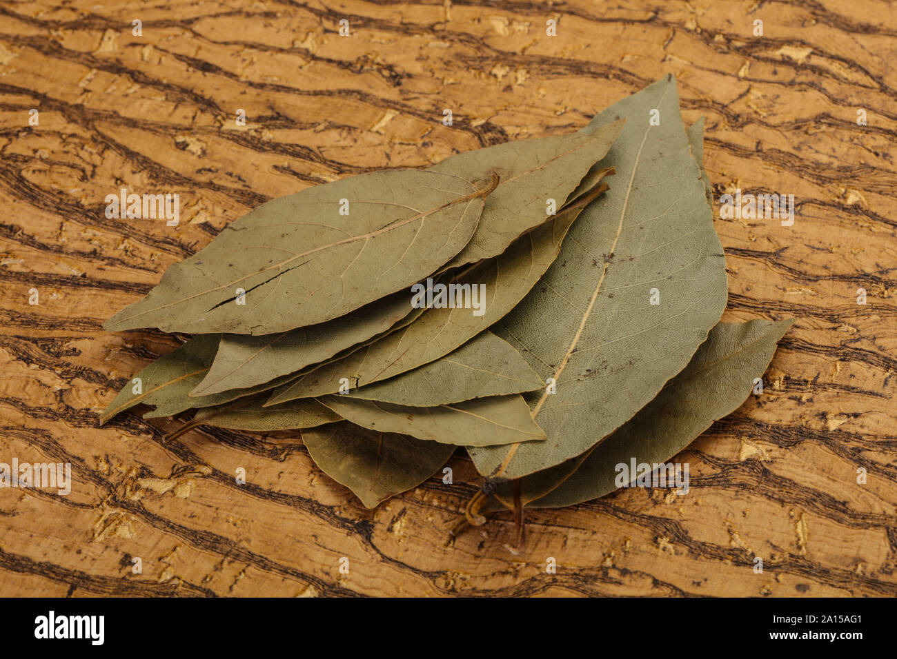 Dry laurel leaves - ready for cooking Stock Photo - Alamy