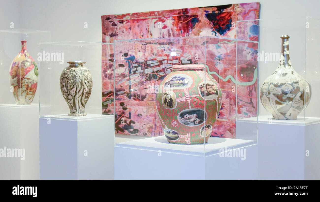 Victoria miro mayfair hi-res stock photography and images - Alamy