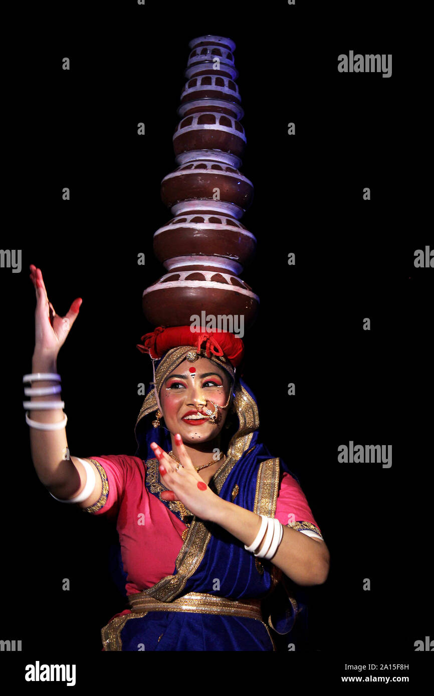 Traditional Indian Dancers Stock Photo - Alamy