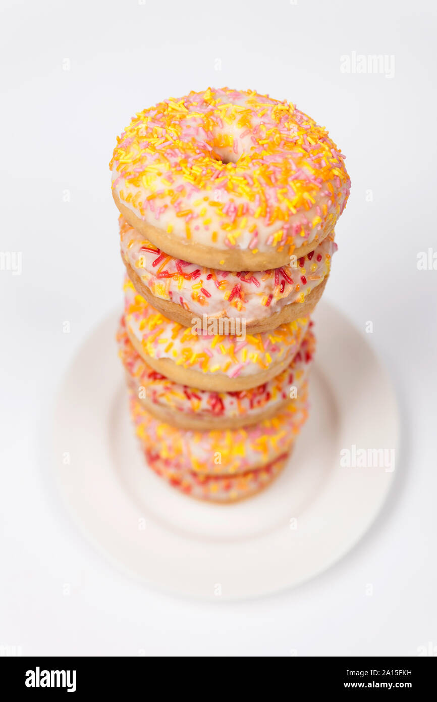 Donuts icing hi-res stock photography and images - Alamy