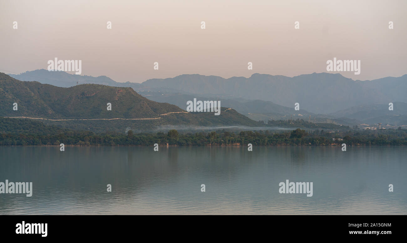 Tarbela dam hi-res stock photography and images - Alamy