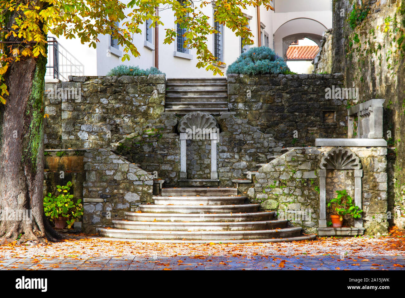Stanjel castle hi-res stock photography and images - Alamy