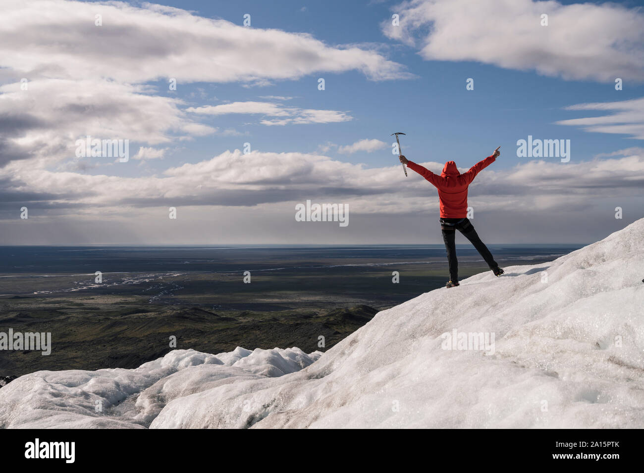 Glacier ax hi-res stock photography and images - Alamy