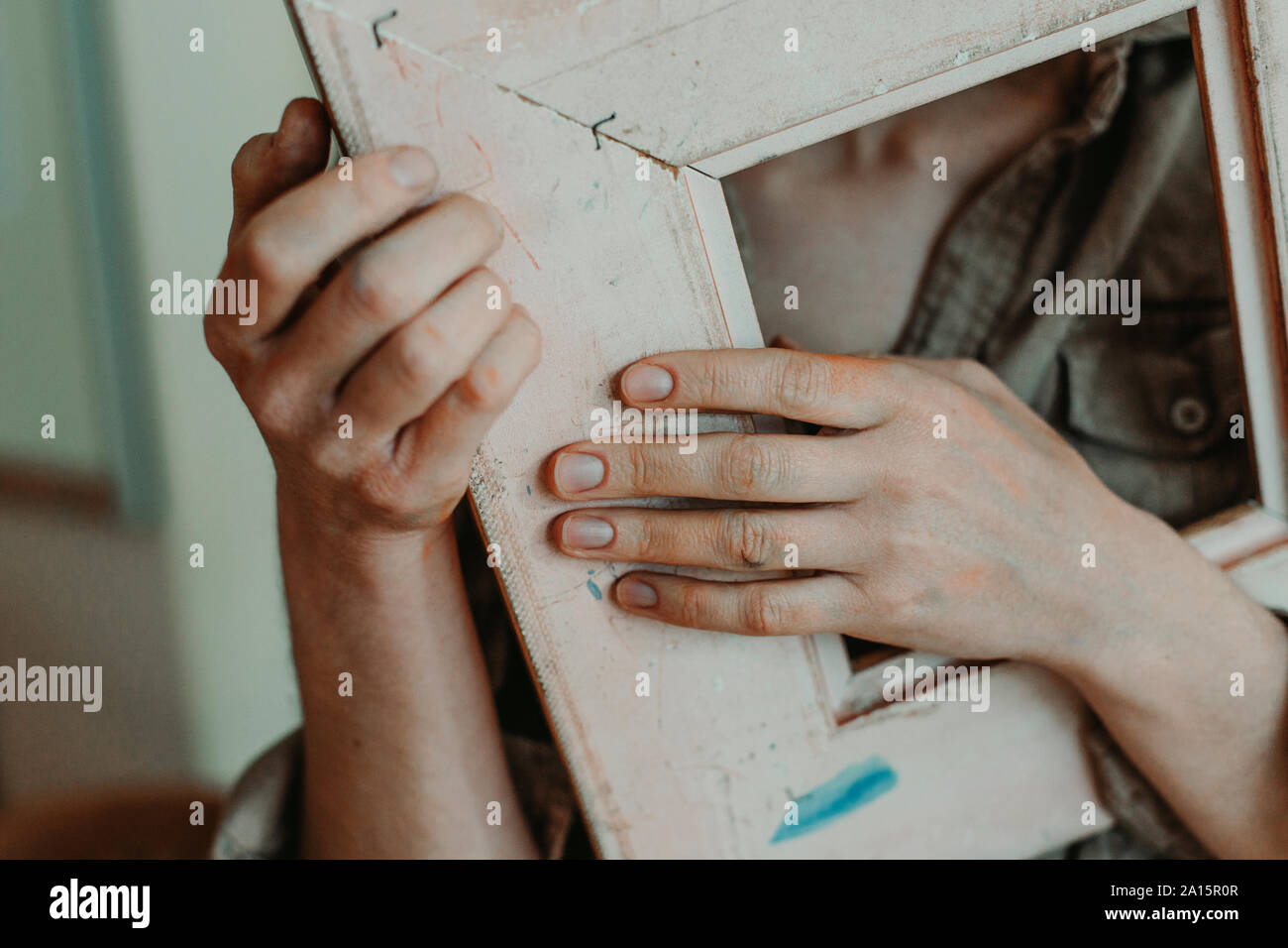 Female frame hi-res stock photography and images - Alamy