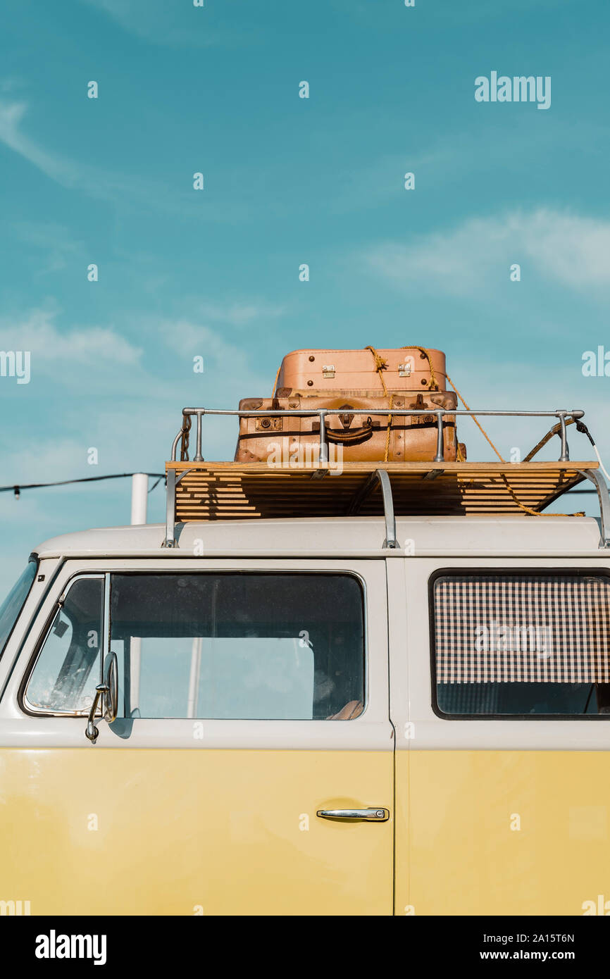 Baggage van hi-res stock photography and images - Alamy