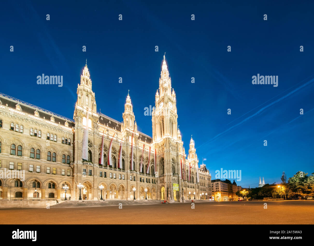 Night view vienna hi-res stock photography and images - Alamy