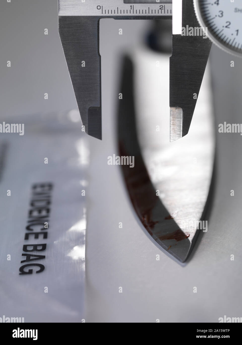 Messy laboratory hi-res stock photography and images - Alamy