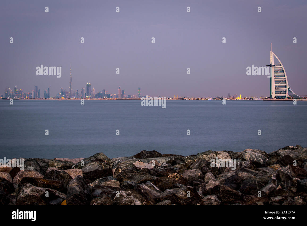 Ship building dubai hi-res stock photography and images - Alamy