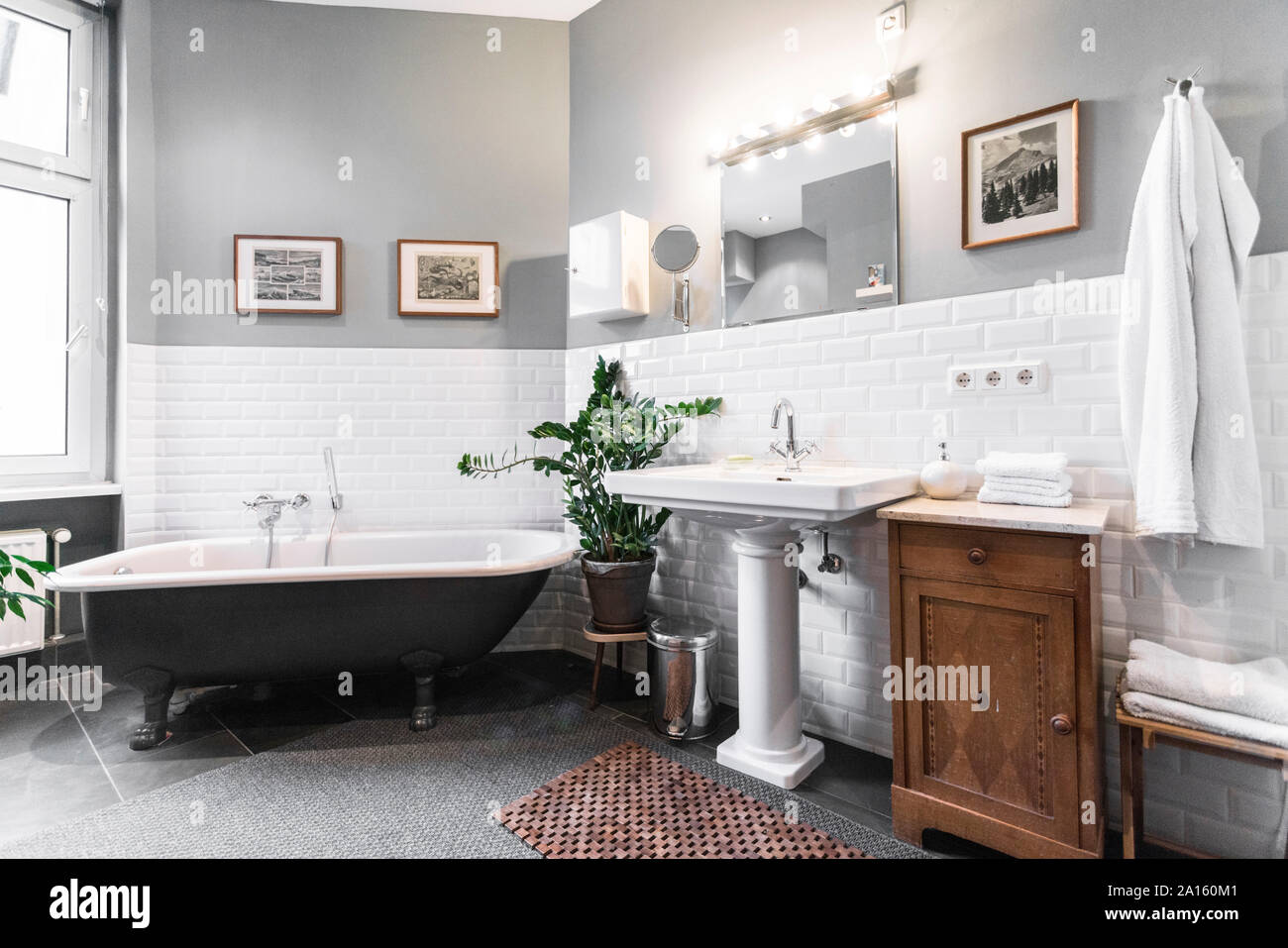 Interior of a bathroom Stock Photo - Alamy