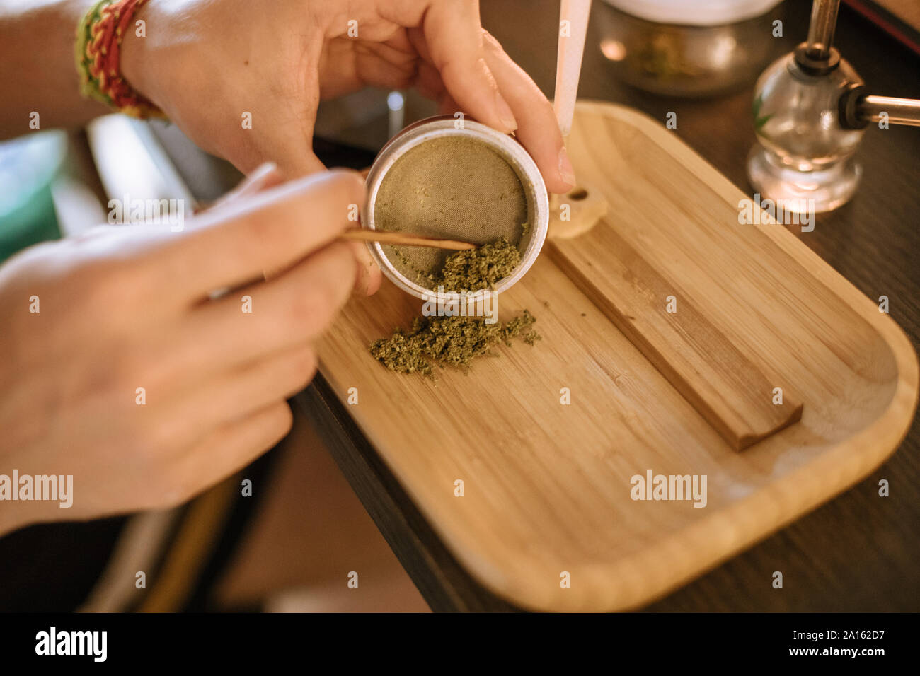 Preparing a joint hi-res stock photography and images - Alamy