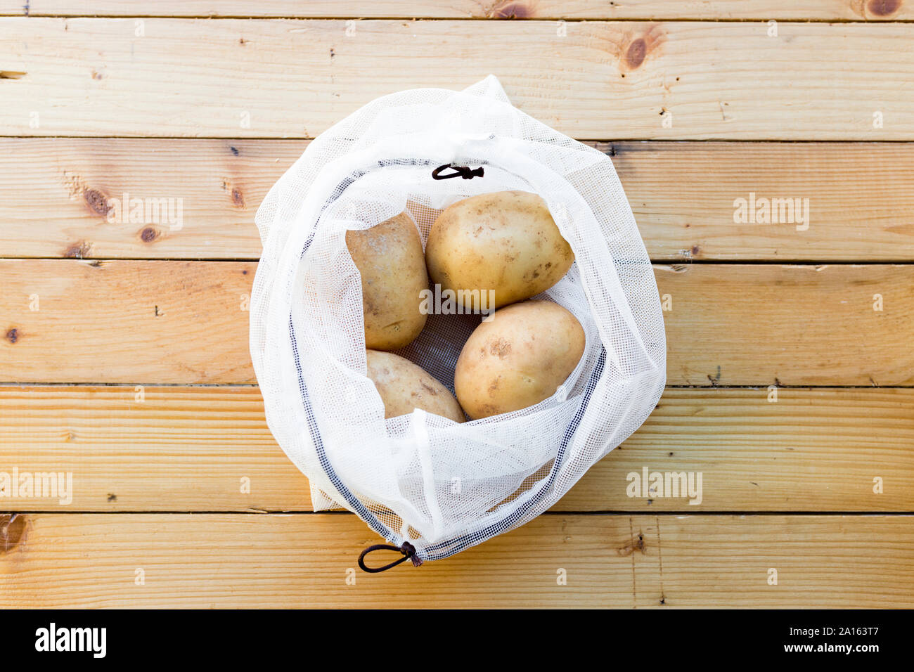 Sustainable potatoes hi-res stock photography and images - Alamy