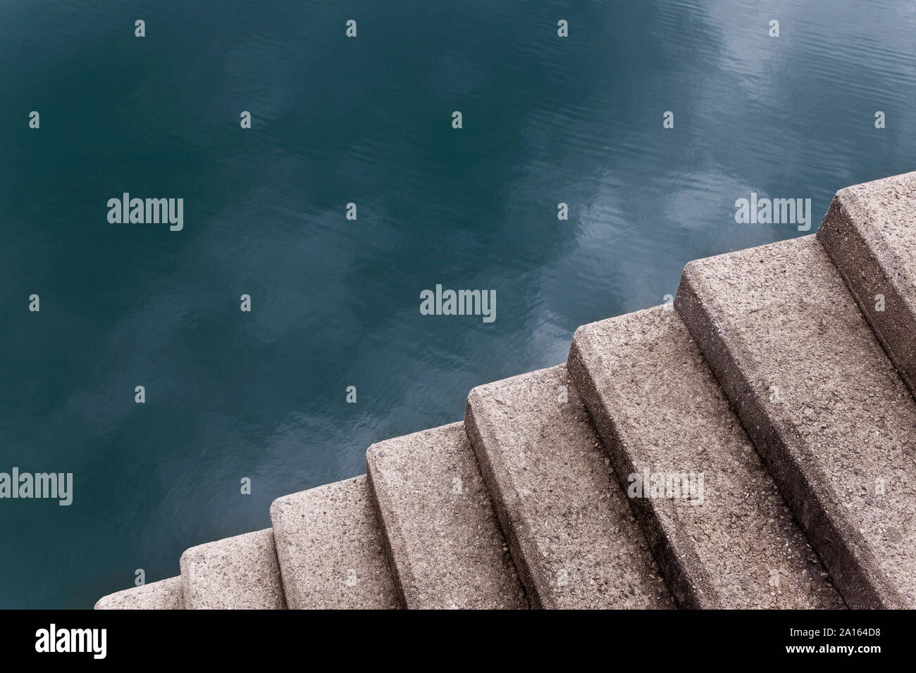 Concrete bridge deck hi-res stock photography and images - Alamy