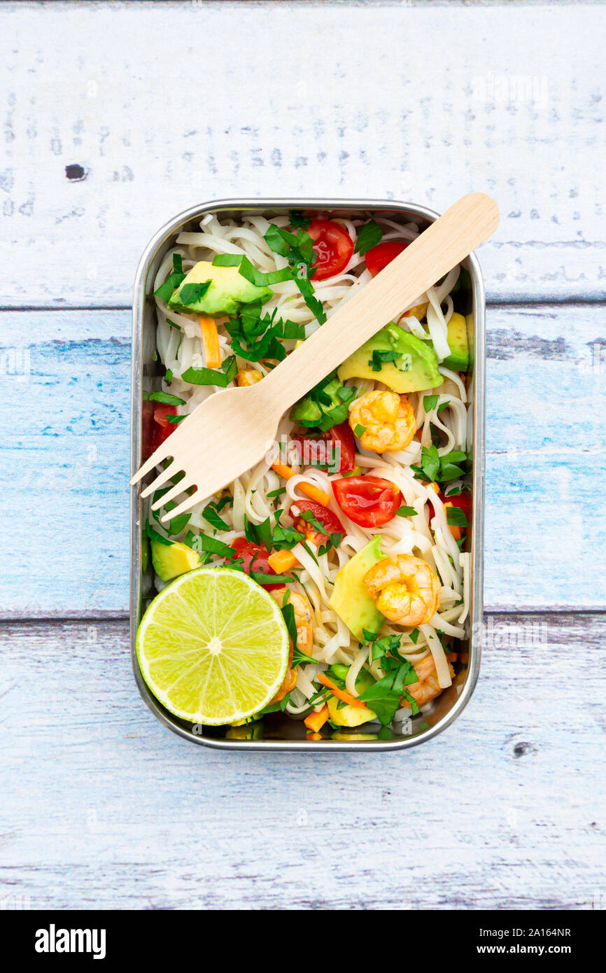 Lunch box with fresh colorful noodle salad Stock Photo - Alamy
