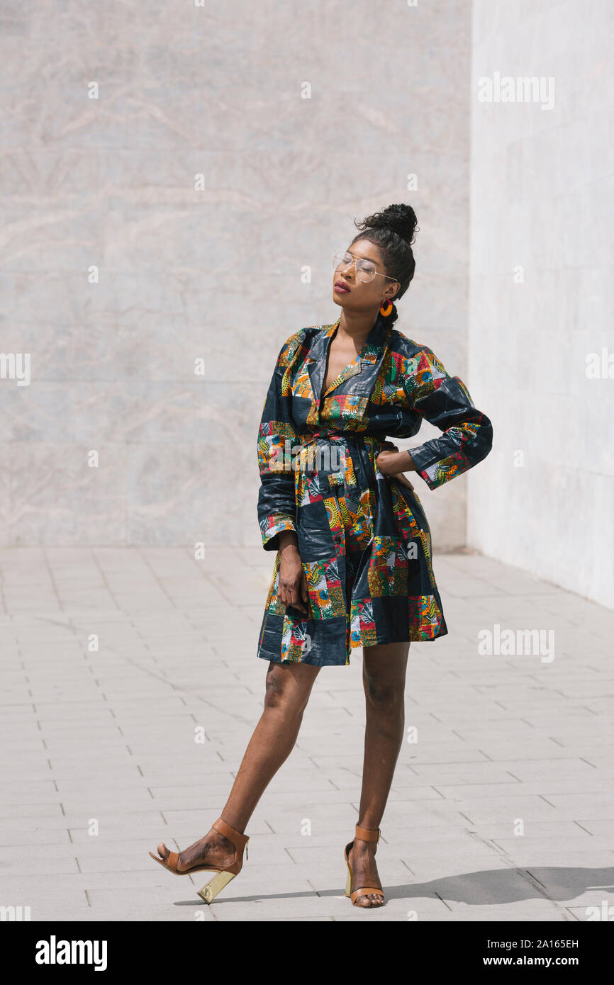 Patterned dress hi-res stock photography and images - Alamy
