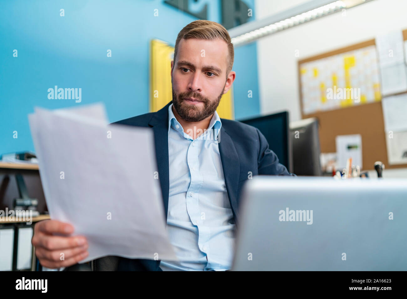 Executive office desk hi-res stock photography and images - Alamy