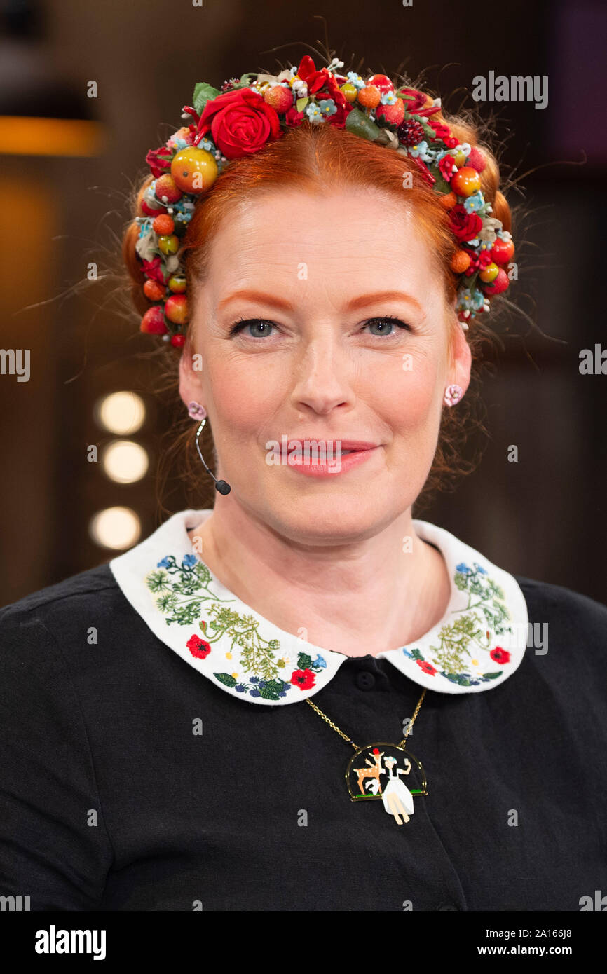 Enie van de MEIKLOKJES, Germany, presenter, portrait, portrait ...