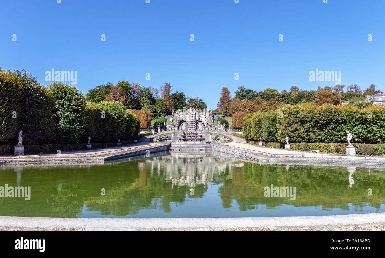 Grande Cascade in the Parc de Saint-Cloud - France Stock Photo - Alamy