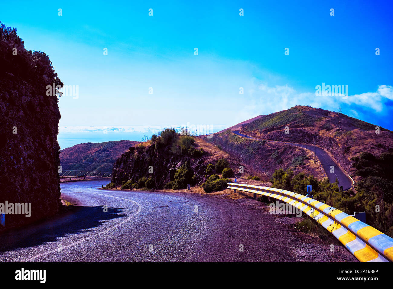 Sunlight light traffic hi-res stock photography and images - Alamy