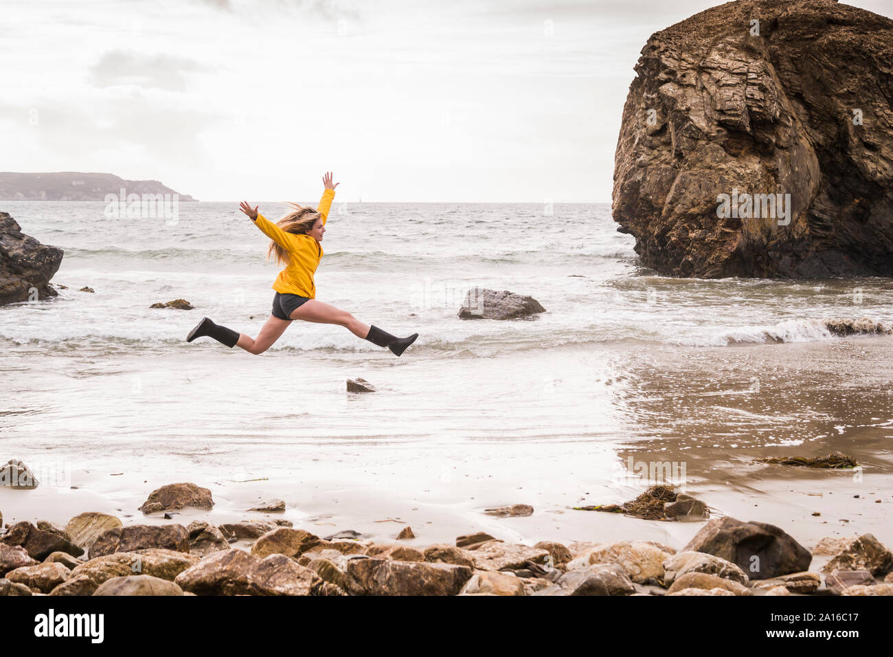 Jumping traveller hi-res stock photography and images - Alamy