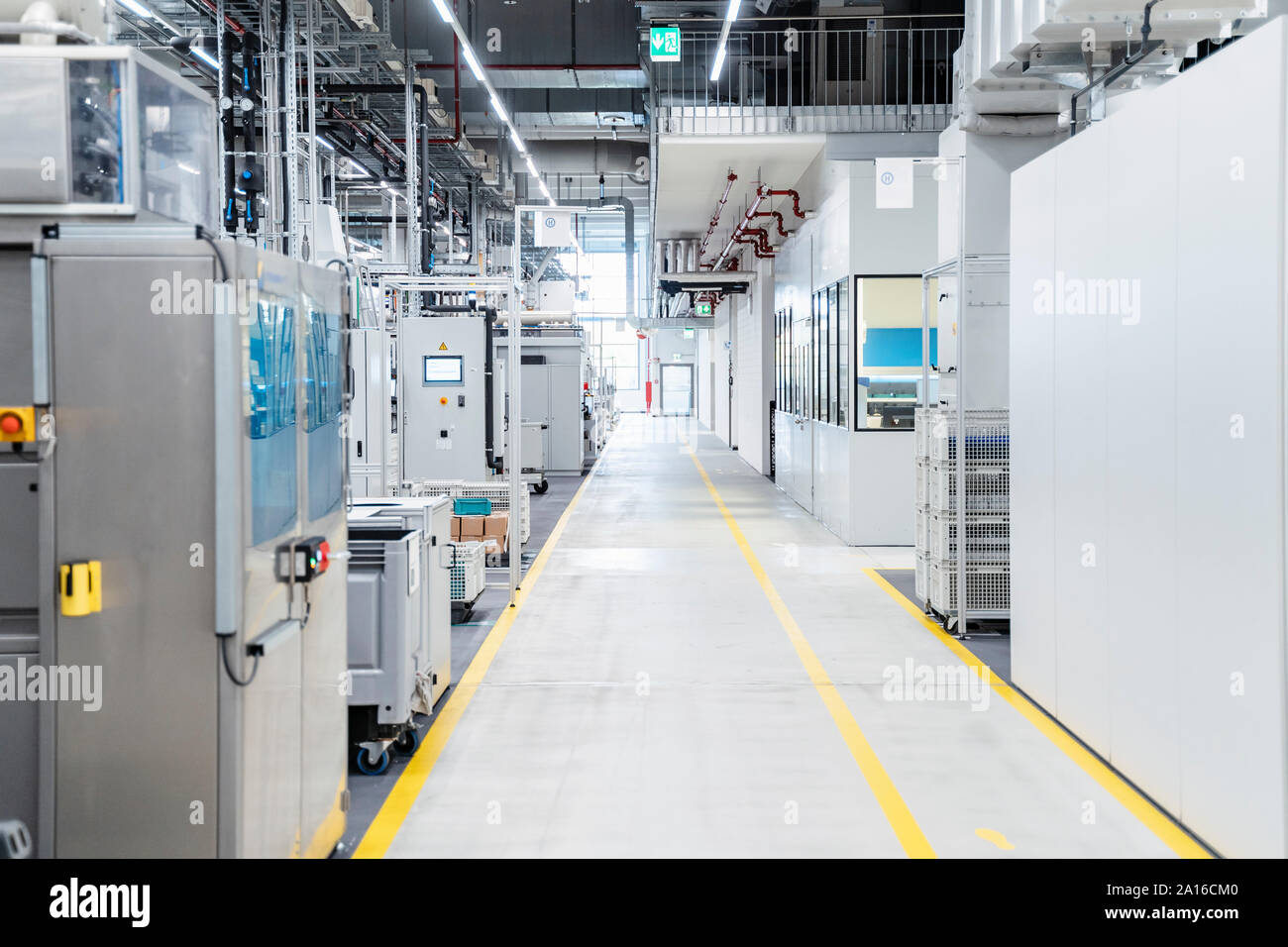 Industrial machinery hi-res stock photography and images - Alamy