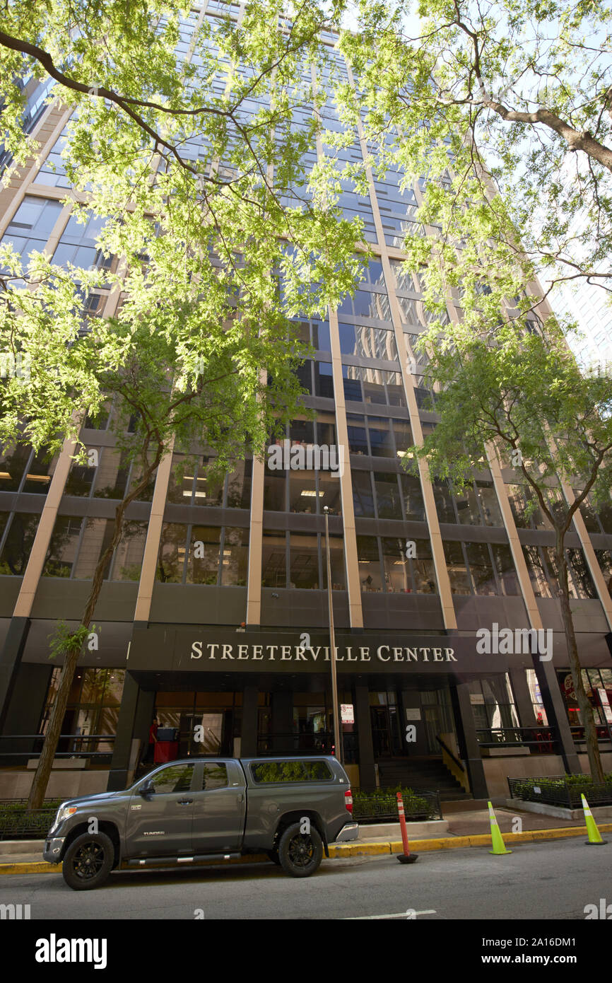 Streeterville hi-res stock photography and images - Alamy
